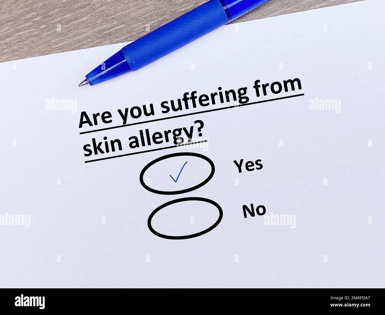 Allergy aware hi-res stock photography and images - Alamy