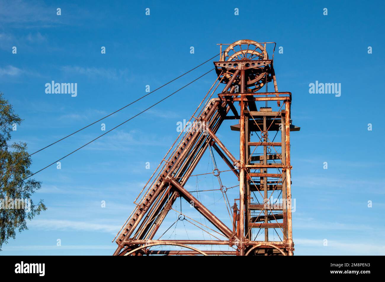 New cobar gold mine hi-res stock photography and images - Alamy