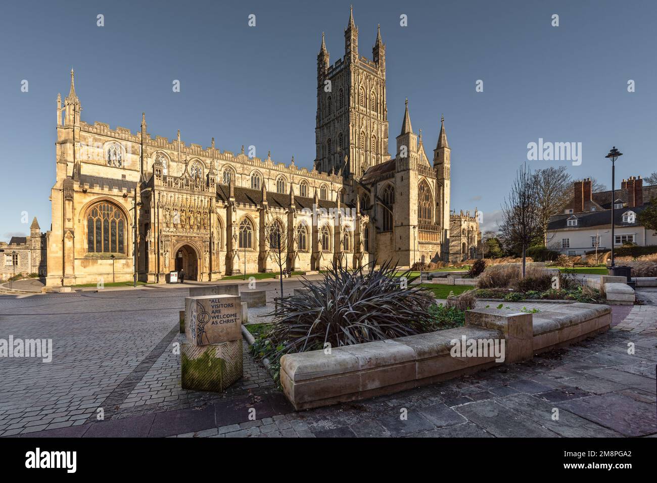 External View of Gloucester Cathedral Stock Photo - Alamy