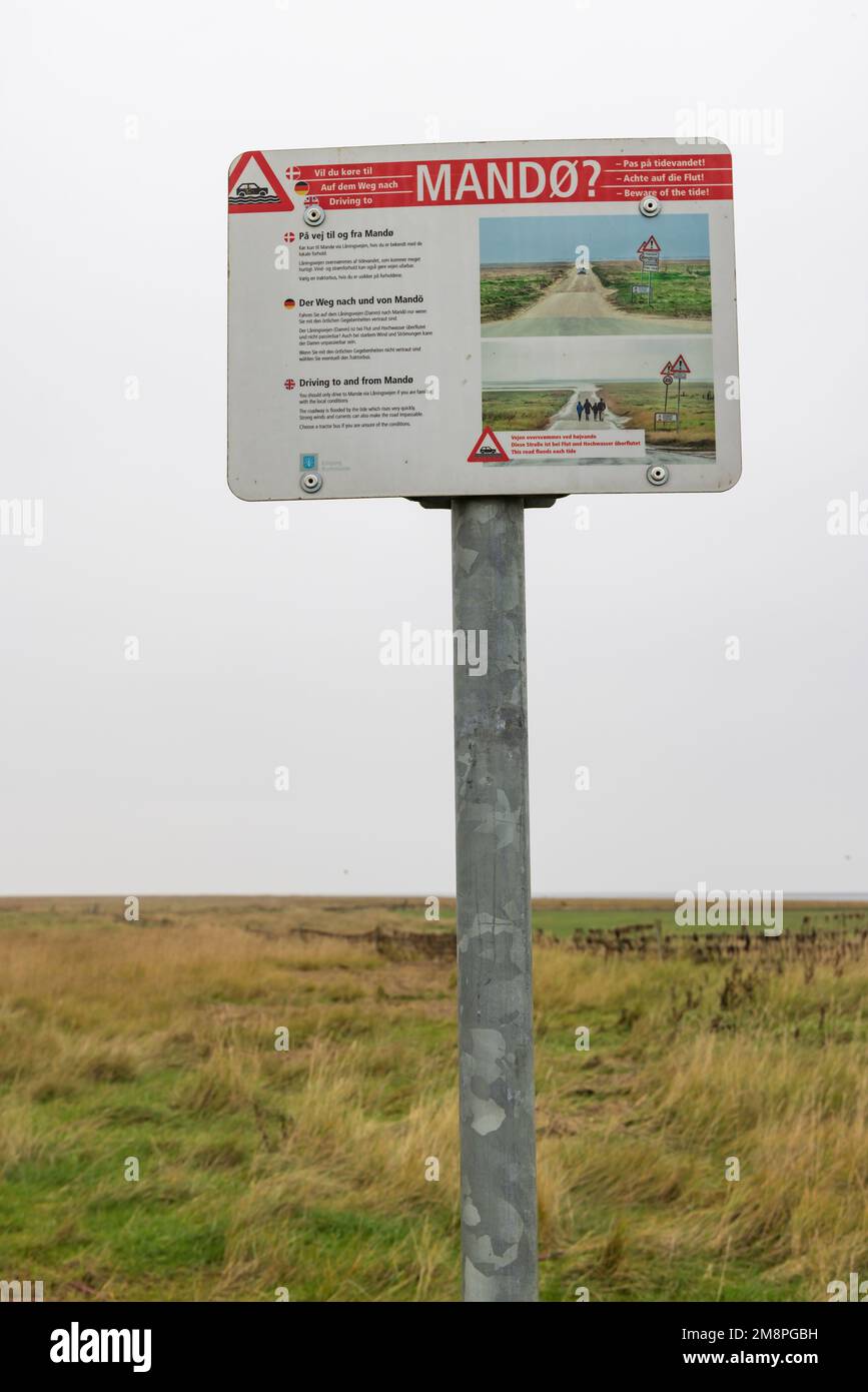 Mando, Denmark - Novemebr 15, 2022: Stop and warning sign at dirt road ...