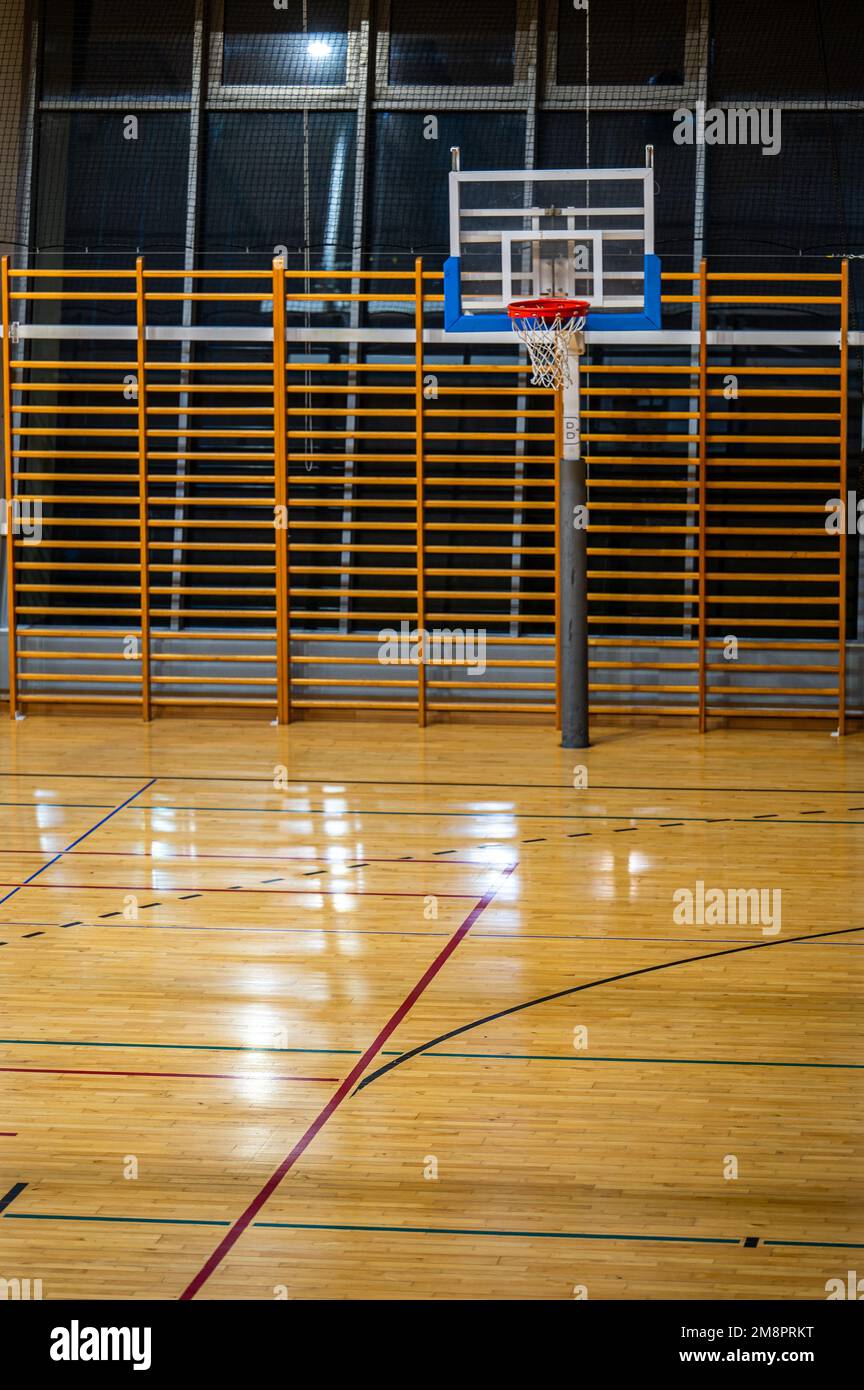Sports school gym vintage hi-res stock photography and images - Alamy