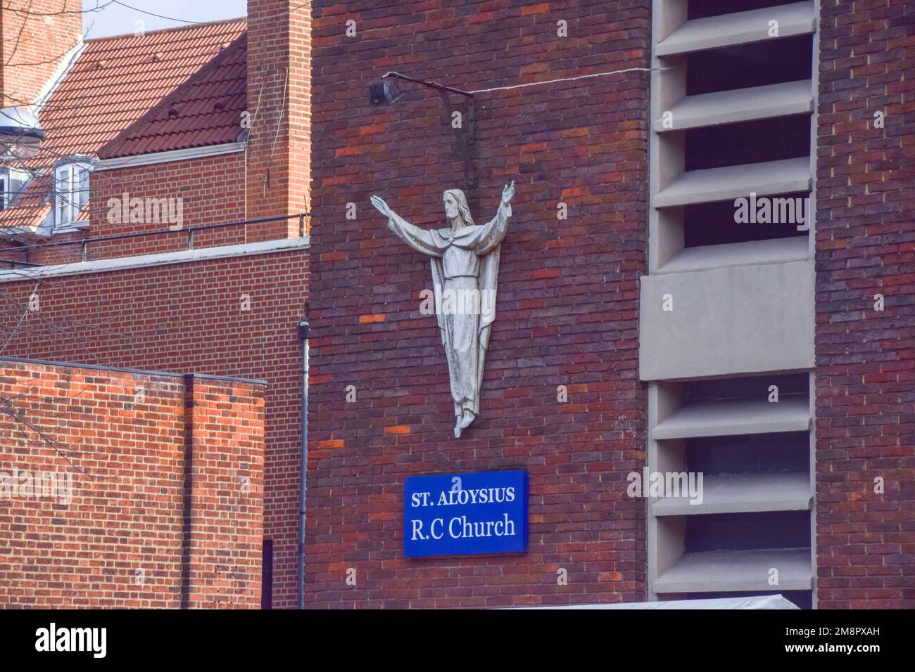 London, England, UK. 15th Jan, 2023. A police cordon is in place near ...