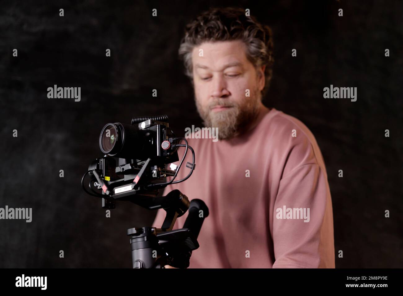 Closeup caucasian male photographer hi-res stock photography and images ...