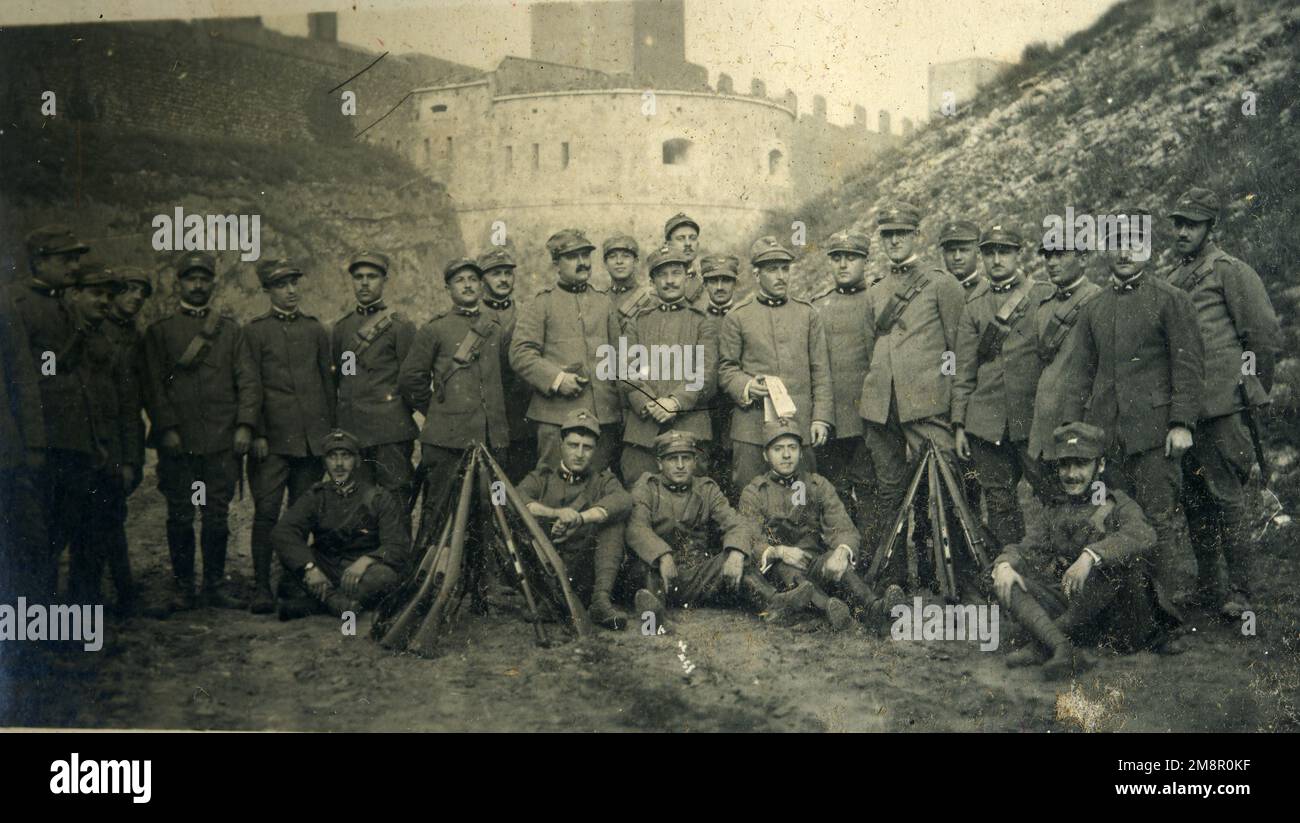 WW1 - first world war, group of italian soldiers Stock Photo - Alamy