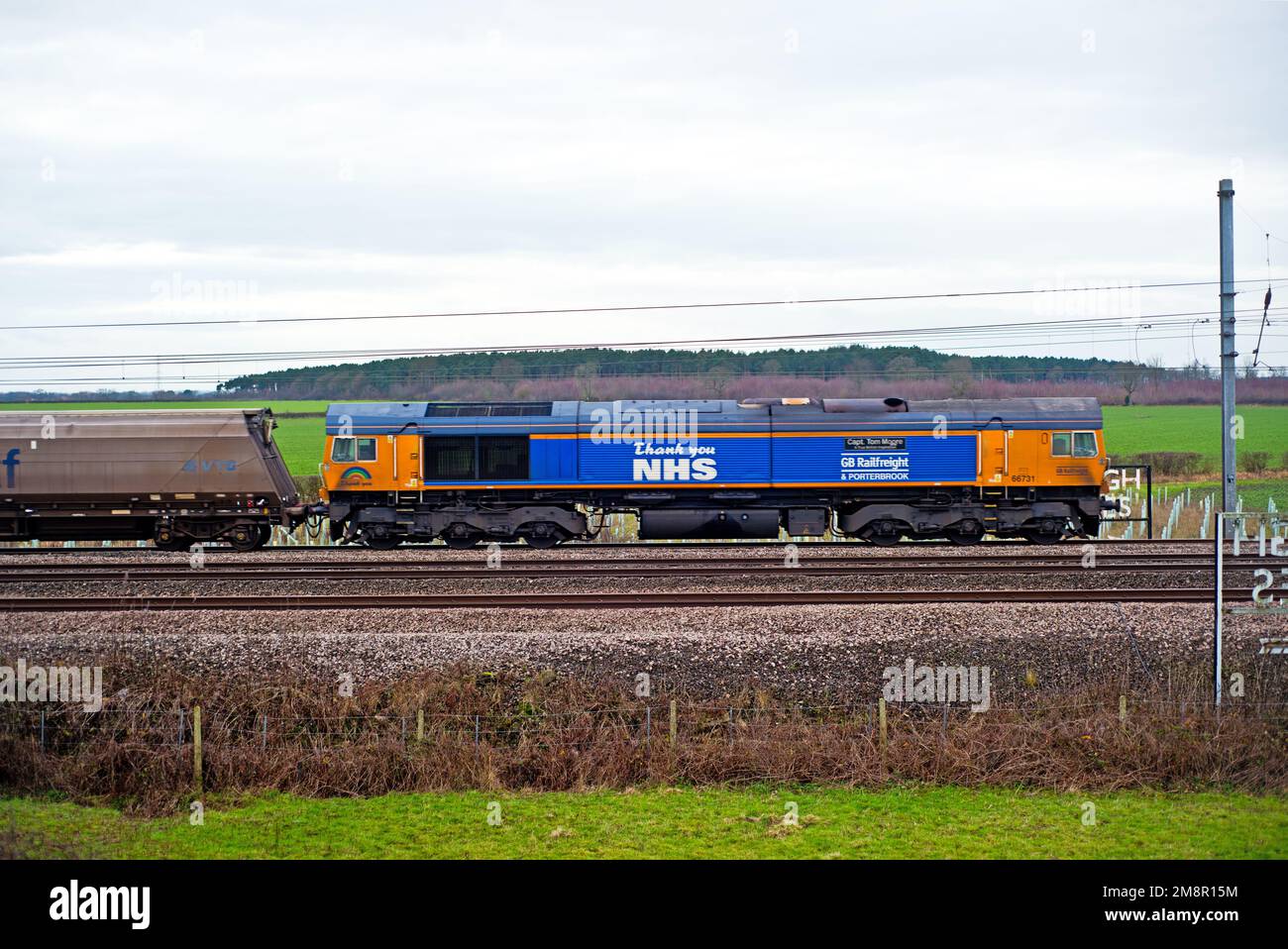 Class 66732 locomotive captain tom moore hi-res stock photography and ...
