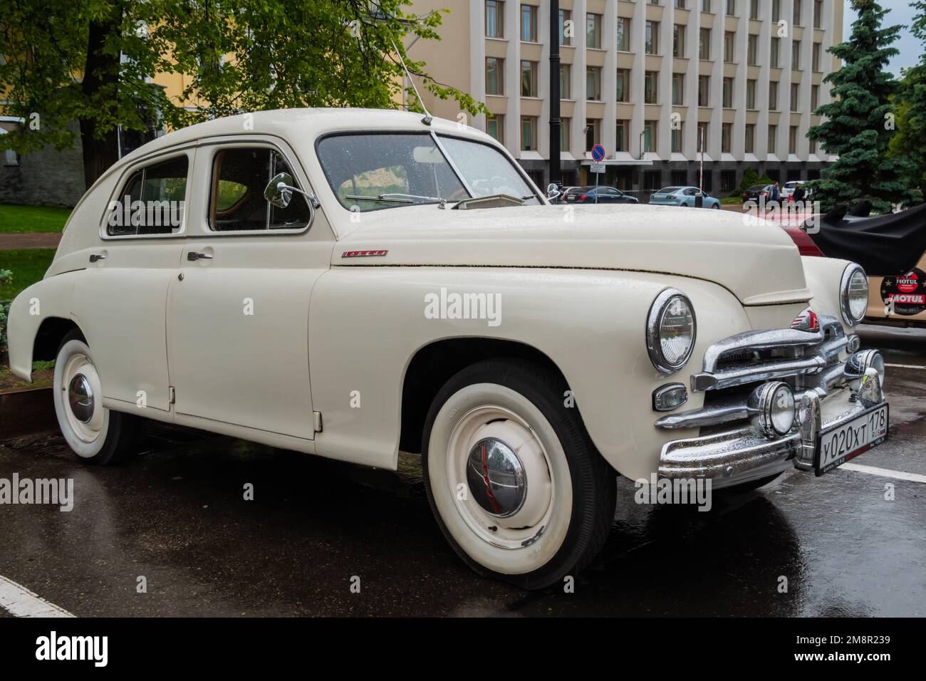 White GAZ M20 Volga at Classic Soviet Car Exhibition Stock Photo - Alamy