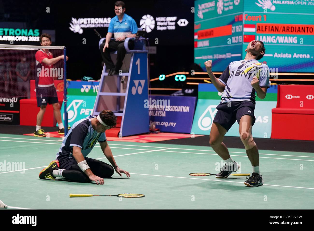 Indonesia's Fajar Alfian, right, and Muhammad Rian Ardianto celebrate ...