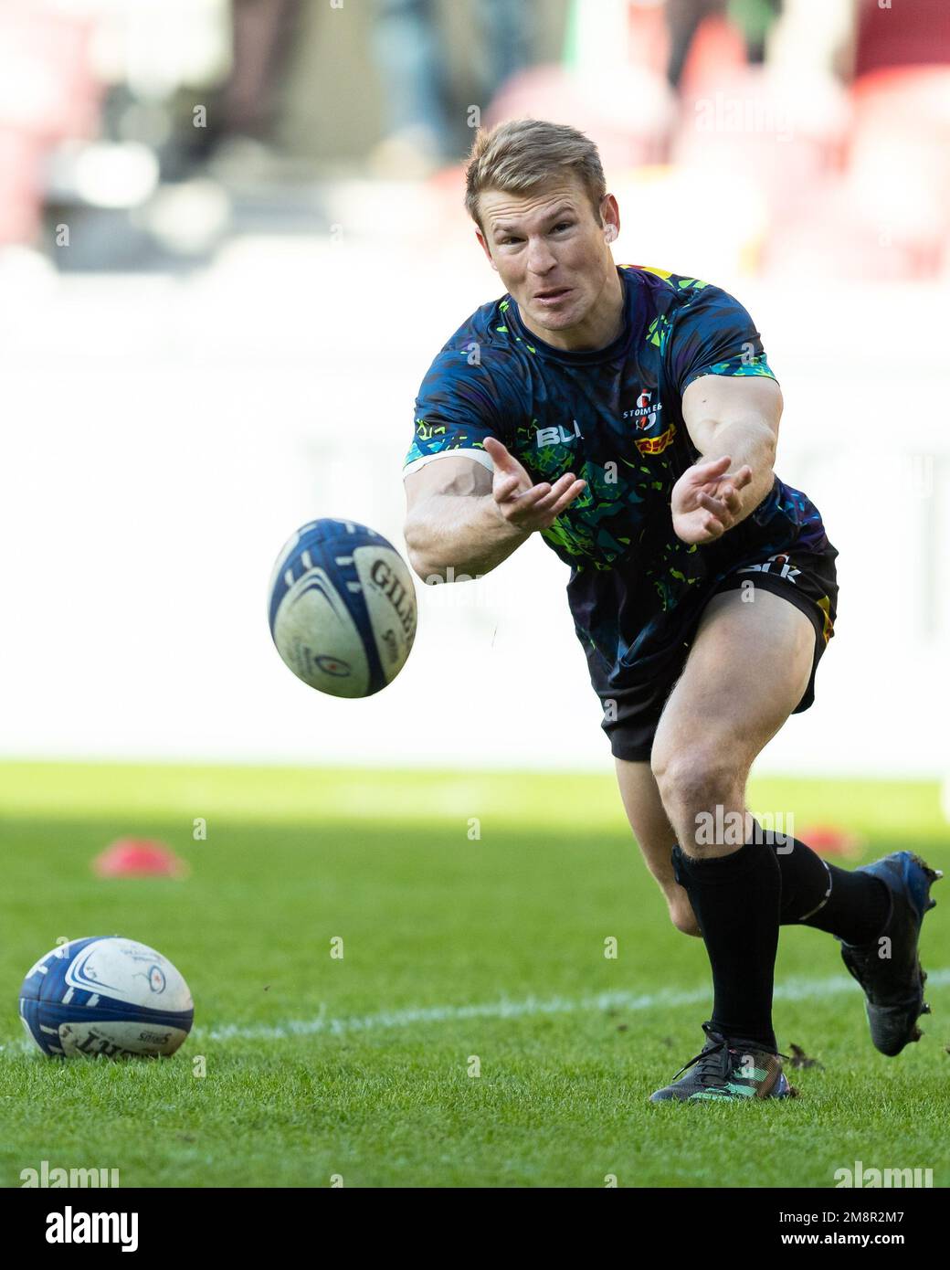 Paul de Wet of DHL Stormers during the pre-match warm-up ahead of the ...