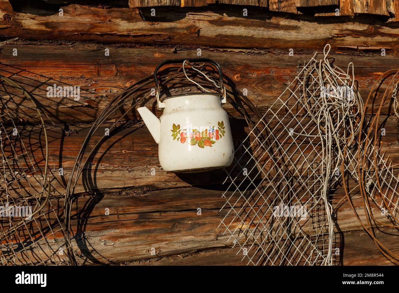 Hanging kettle hi-res stock photography and images - Alamy