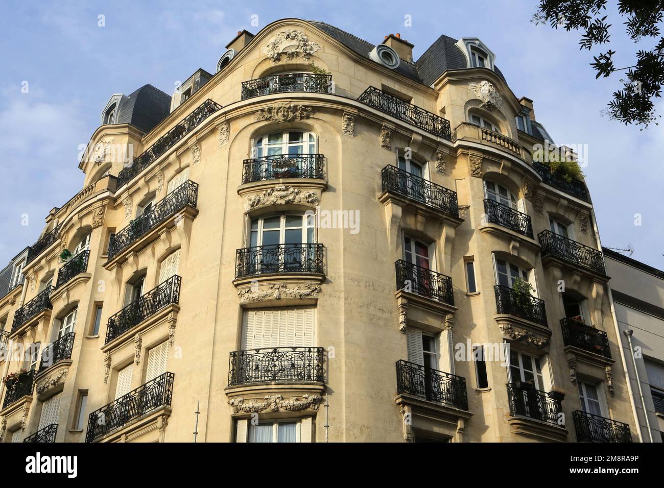 Immeuble parisien. Paris. France. Europe. / Parisian building. Paris ...