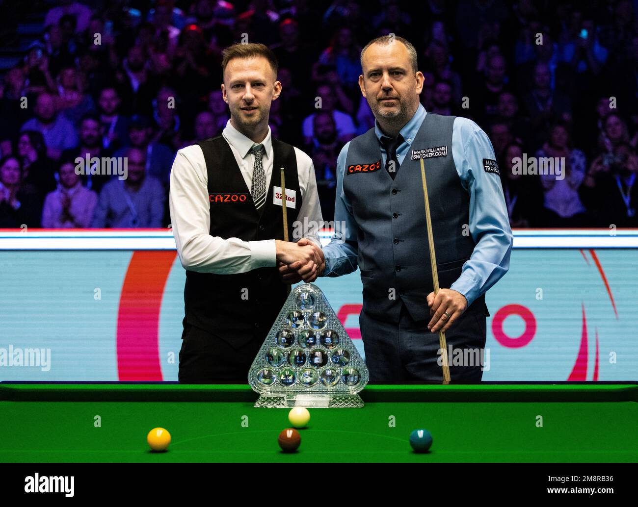 Judd Trump and Mark Williams pose with the Paul Hunter Trophy ahead of ...