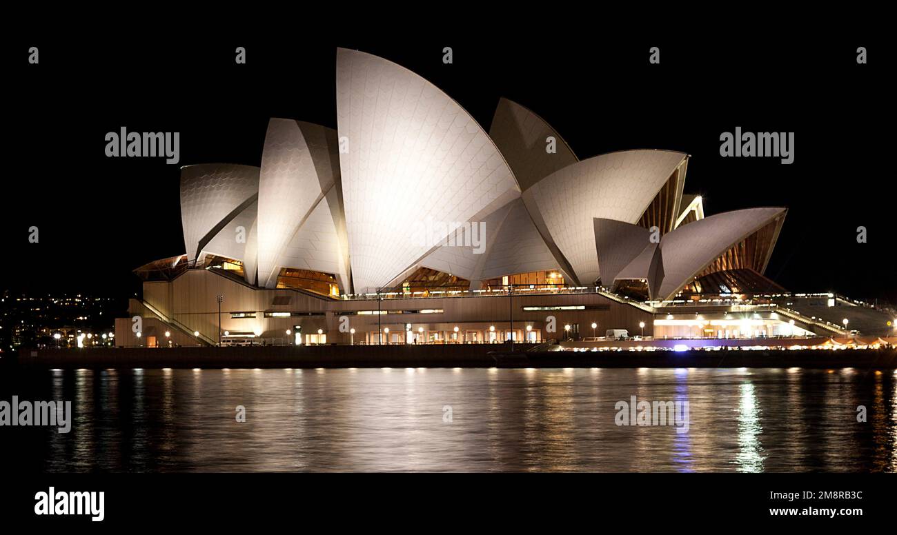 Sydney Opera house at night time Australia Stock Photo - Alamy