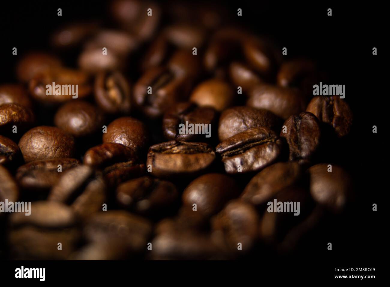 Super close up roasted coffee hi-res stock photography and images - Alamy
