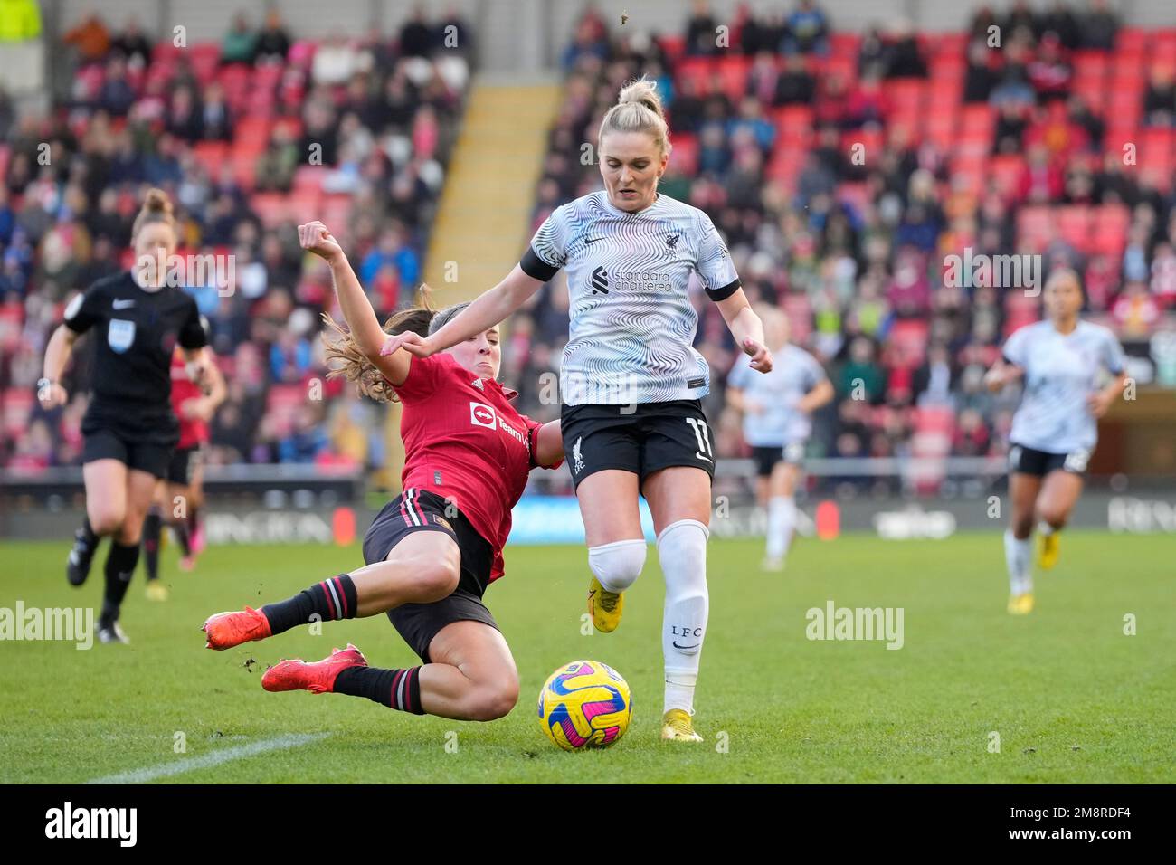 Maya Le Tissier #15 of Manchester United slides into a tackle on ...