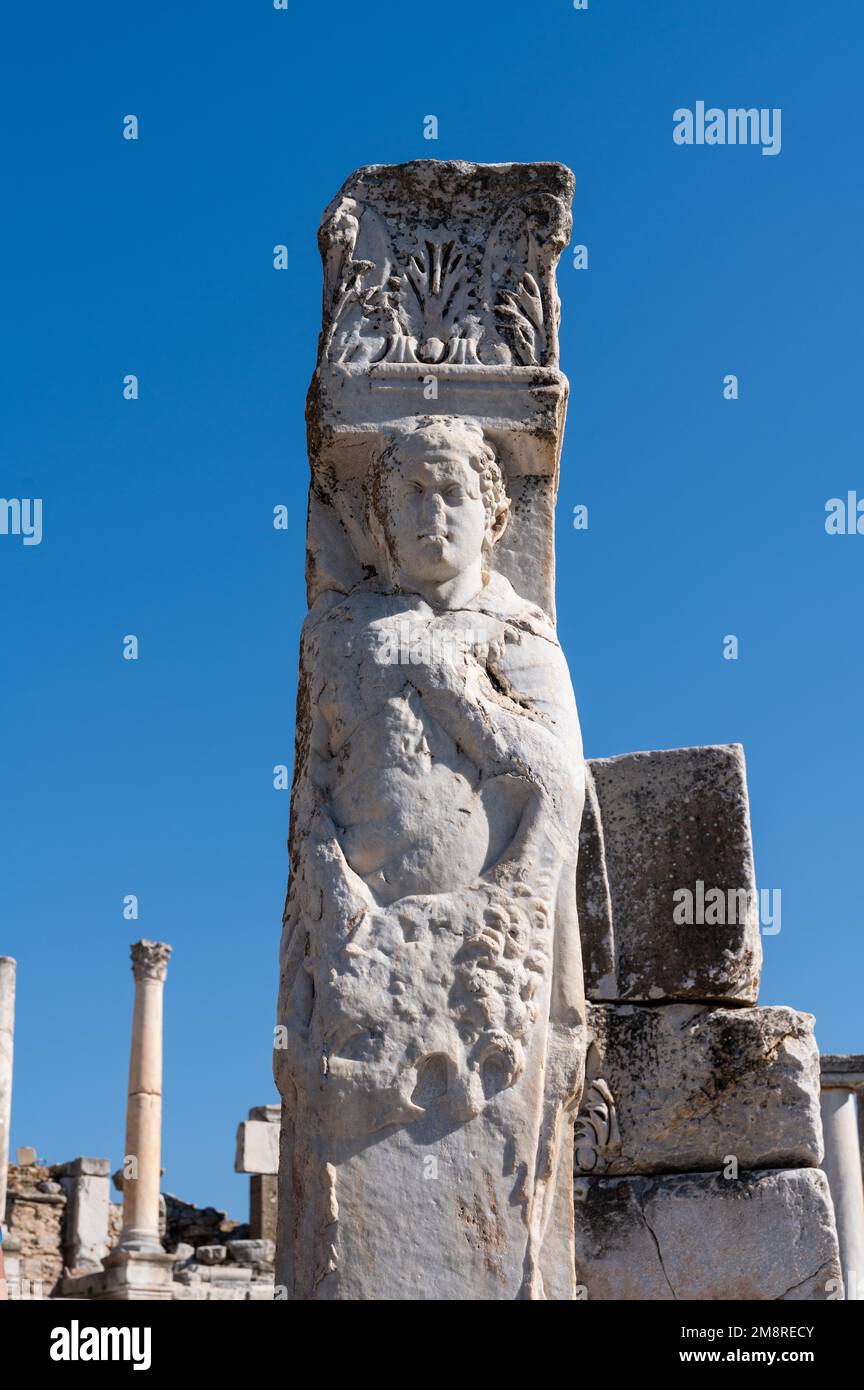 The ancient city of hercules door to ephesus Stock Photo - Alamy