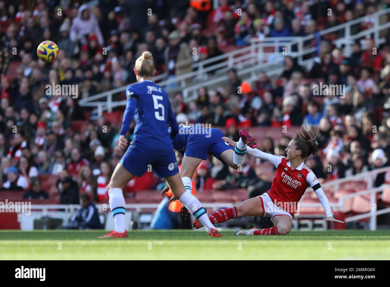 London, UK. 15th Jan, 2023. Lia Walti of Arsenal Women competes for the ...