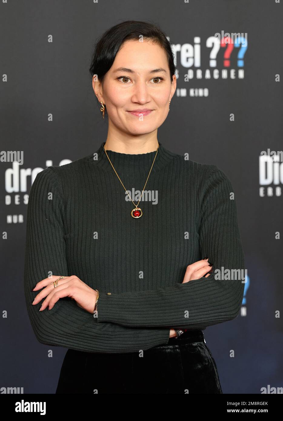 Munich, Germany. 15th Jan, 2023. Actress Agnes Decker comes to the world premiere of the film ...