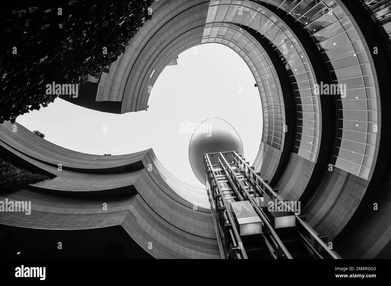 Japan osaka namba parks architecture hi-res stock photography and ...