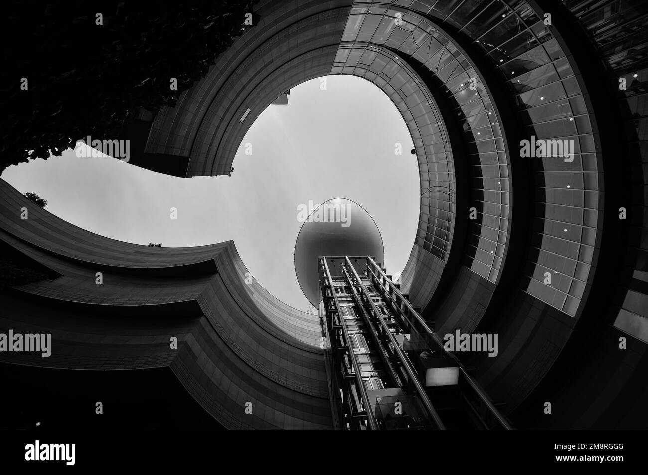 Japan osaka namba parks architecture hi-res stock photography and ...