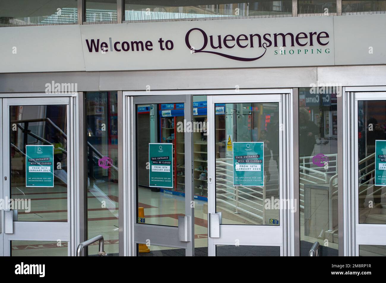 Slough, Berkshire, UK. 15th January, 2023. The Queensmere Shopping ...