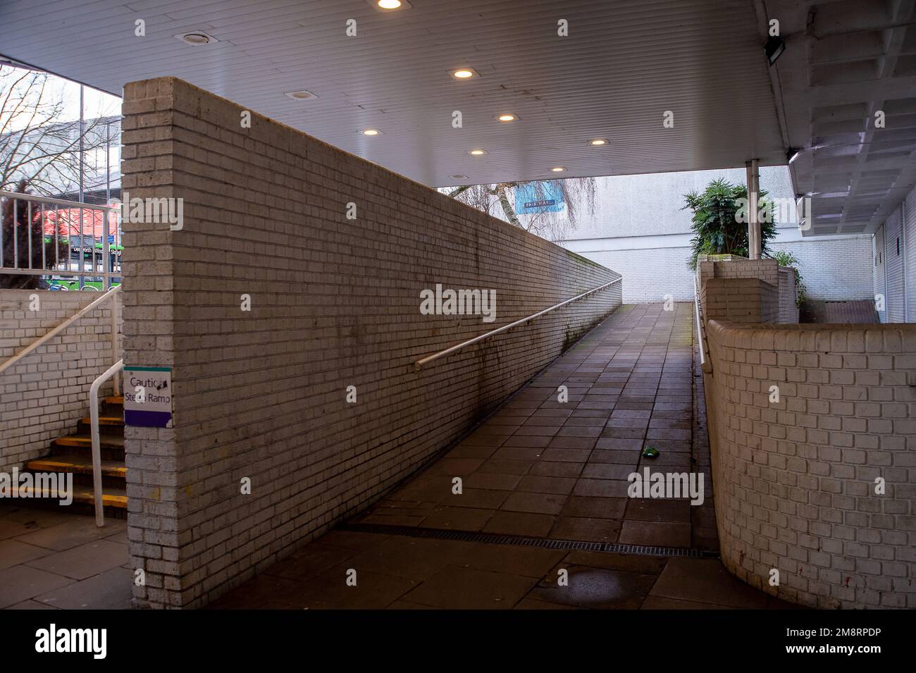 Slough, Berkshire, UK. 15th January, 2023. The Queensmere Shopping ...
