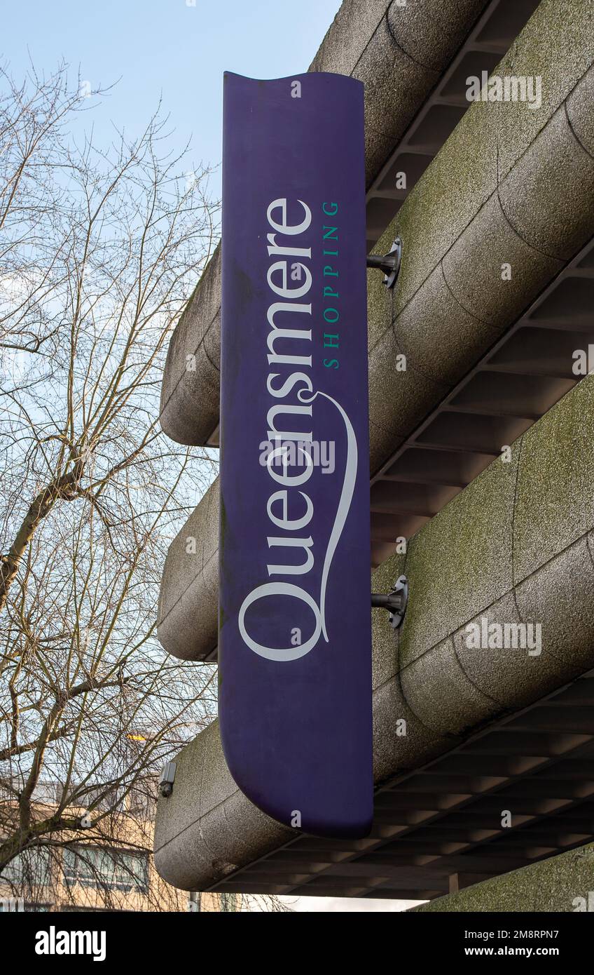 Slough, Berkshire, UK. 15th January, 2023. The Queensmere Shopping ...