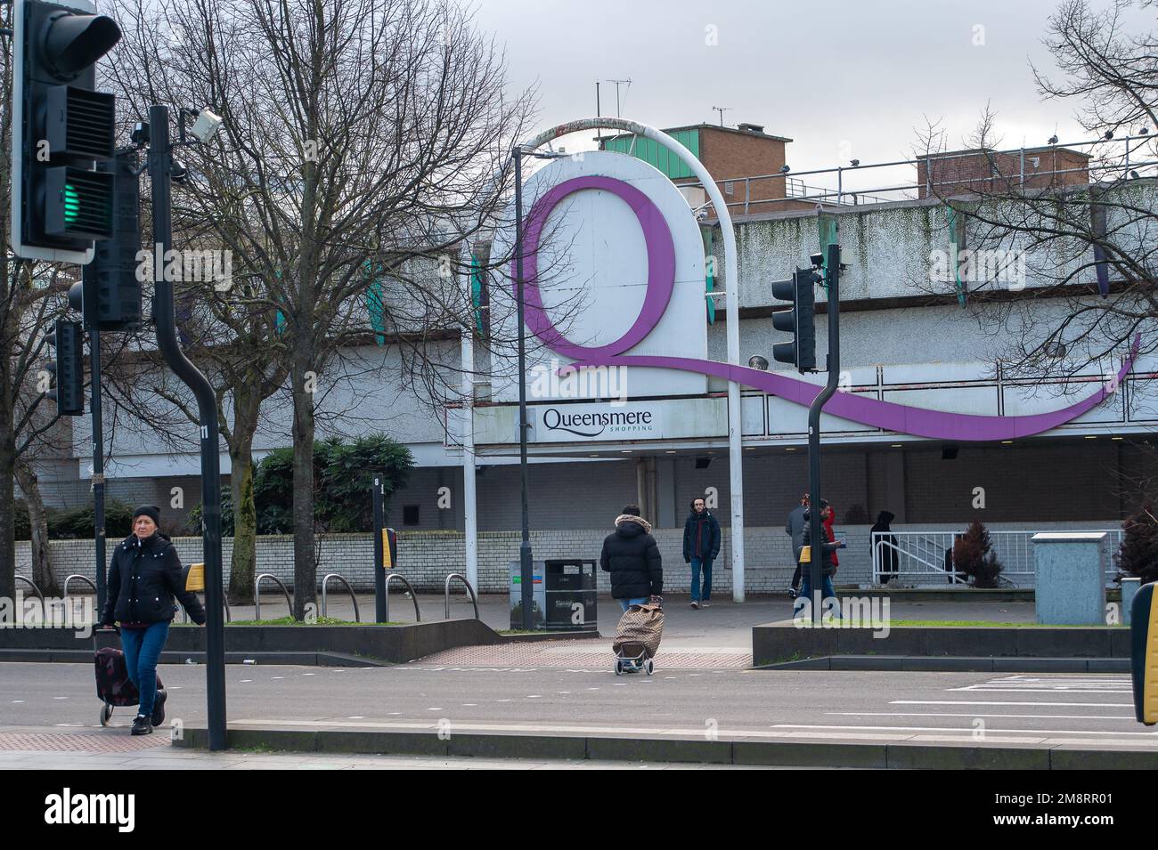 Slough, Berkshire, UK. 15th January, 2023. The Queensmere Shopping ...