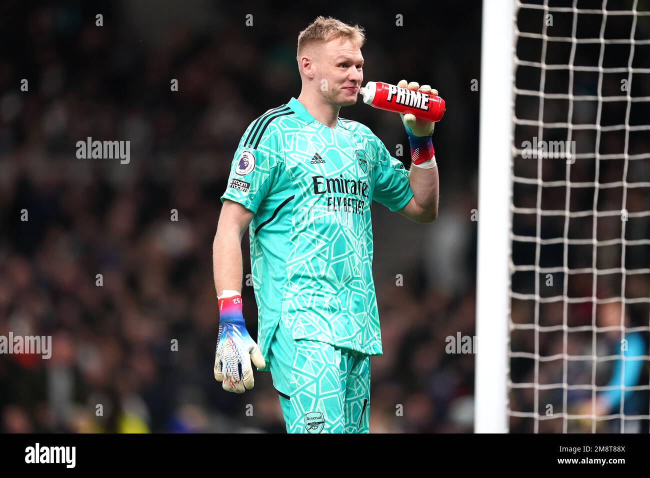 Arsenal goalkeeper Aaron Ramsdale with a branded PRIME water bottle ...