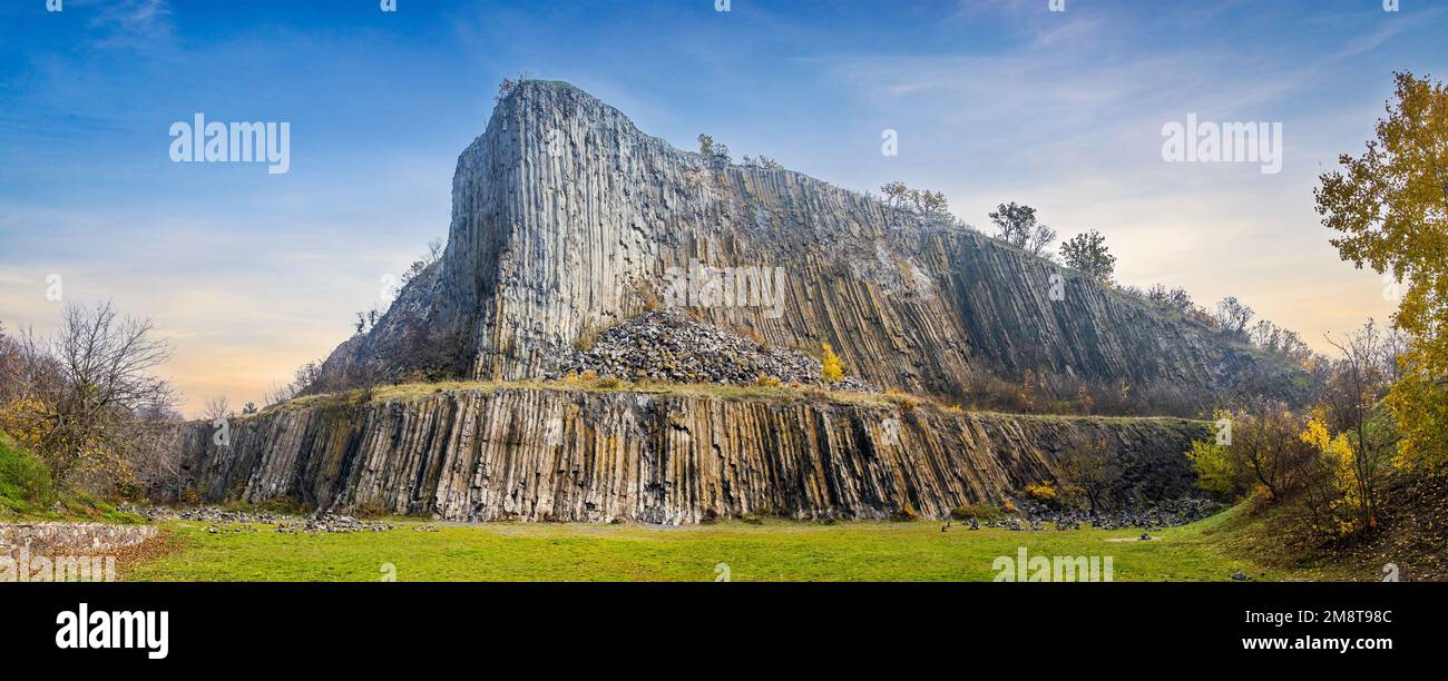 Beautiful Hegyestu Geological Exhibition Site near Baton lake in ...