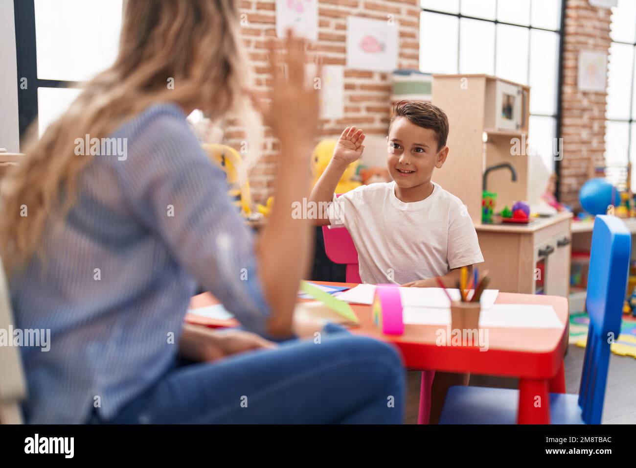 Teacher high five classroom hi-res stock photography and images - Alamy