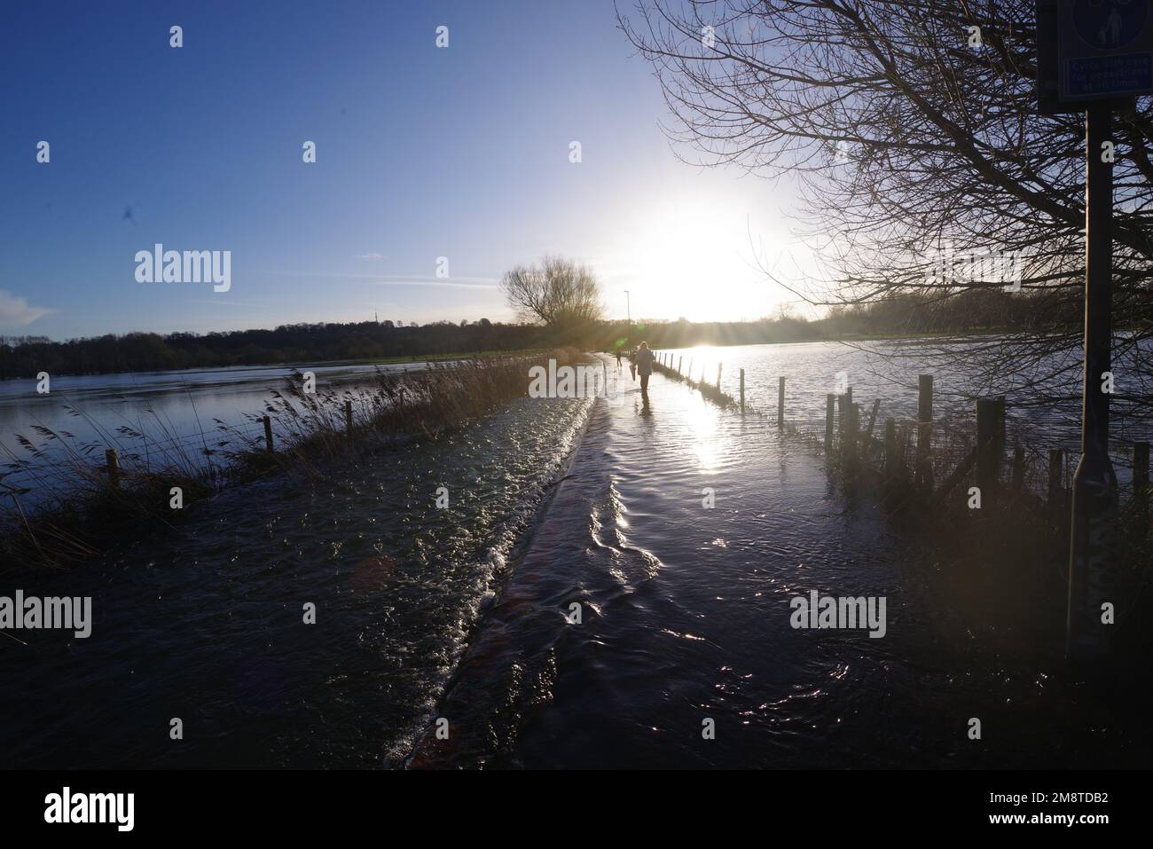 Avon river in salisbury bursts its banks hi-res stock photography and ...