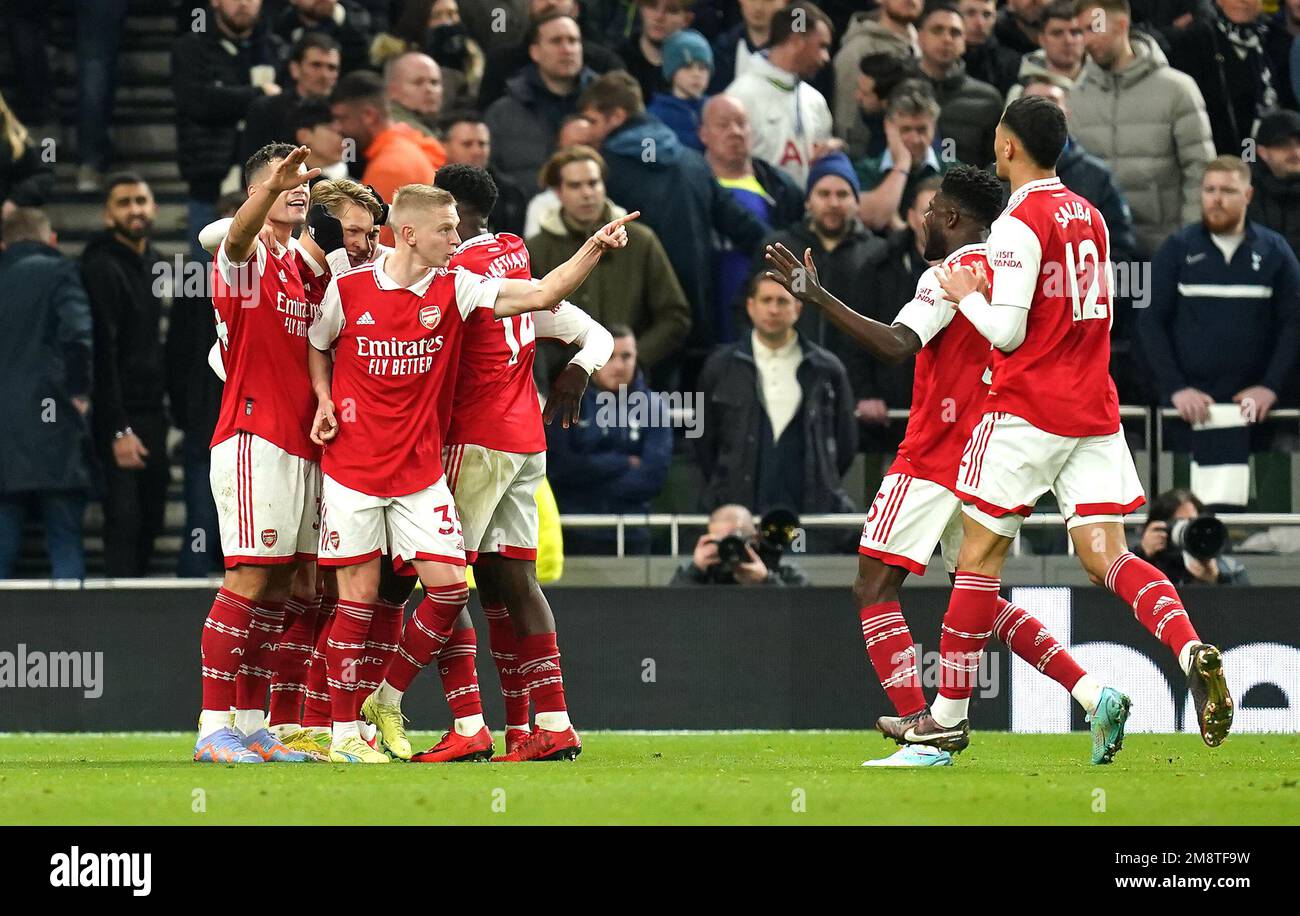 Arsenal Players Celebrating