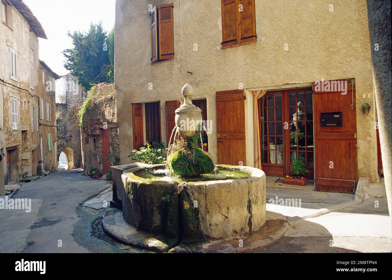 Village of bargemon hi-res stock photography and images - Alamy