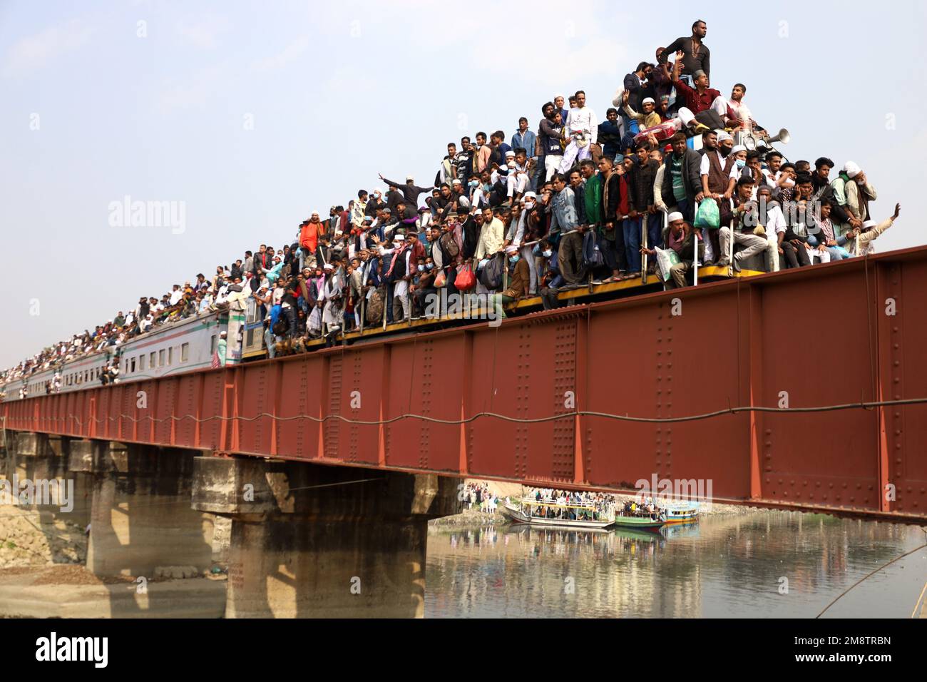 Tongi, Gazipur, Bangladesh. 15th Jan, 2023. Thousands of people boarded ...