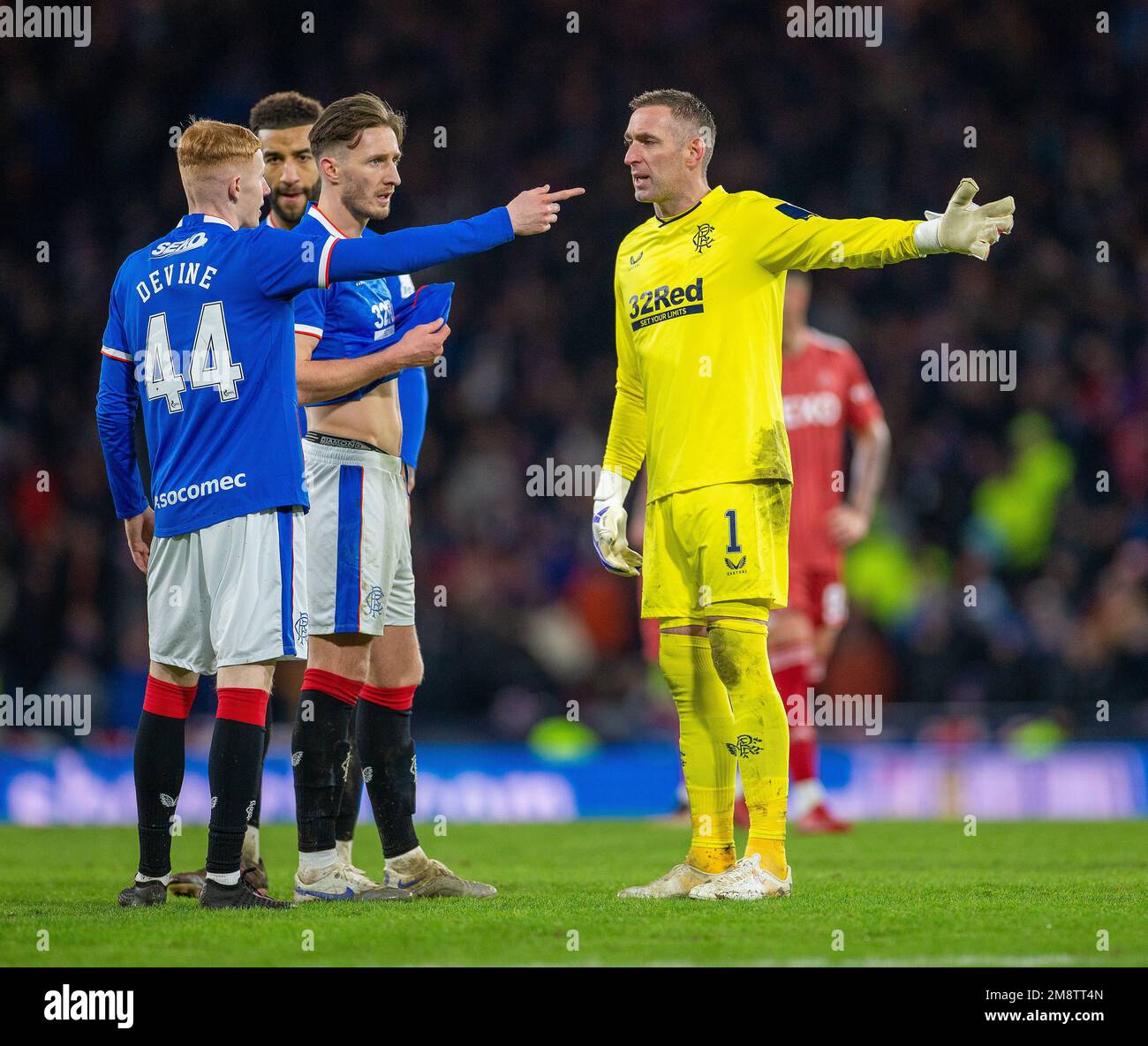 Adam devine rangers hi-res stock photography and images - Alamy