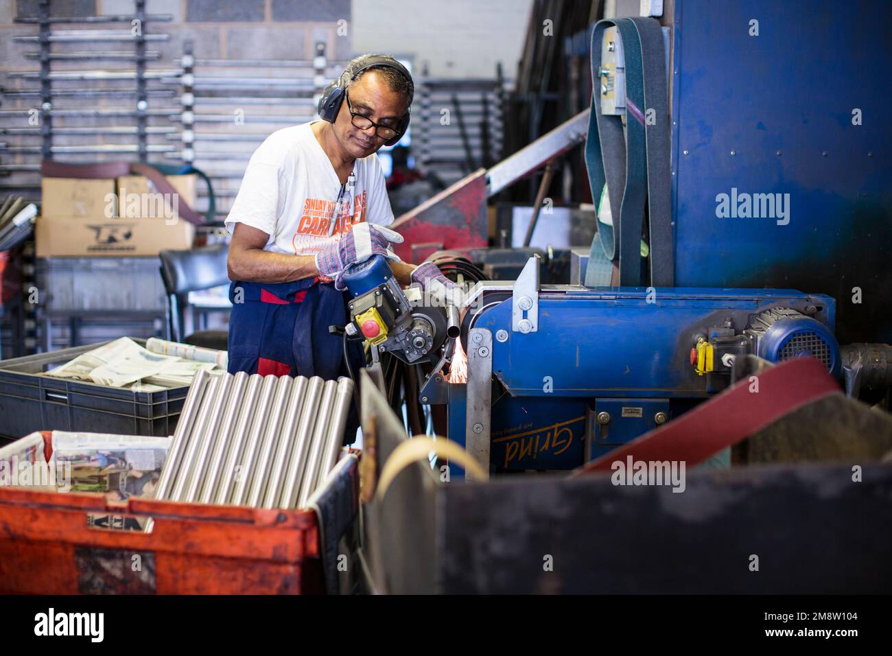 Reynolds steel bike tubing hi-res stock photography and images - Alamy