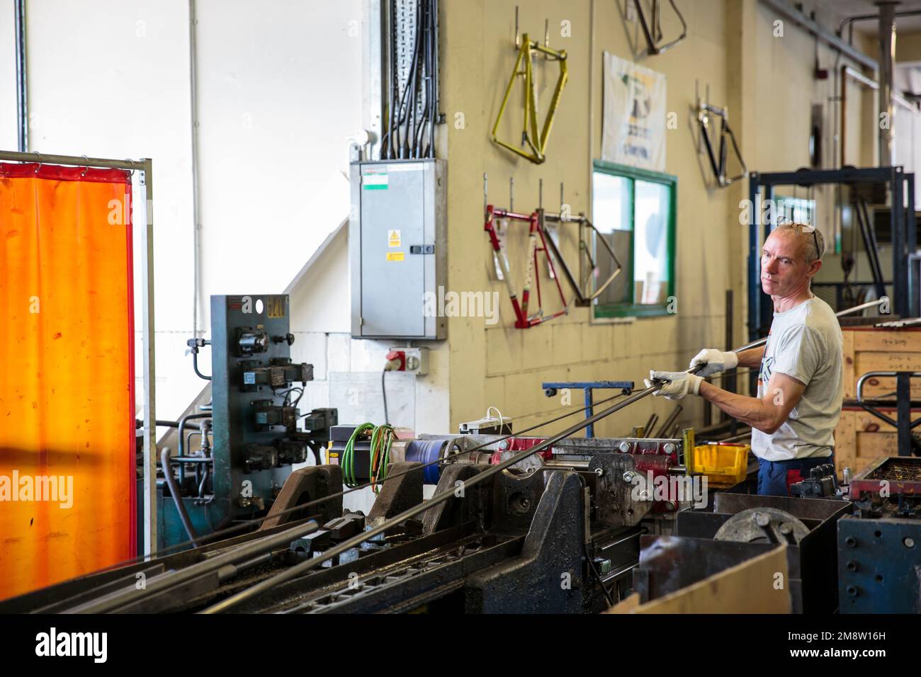 Reynolds steel tubing manufacturing facilities in Birmingham, England ...