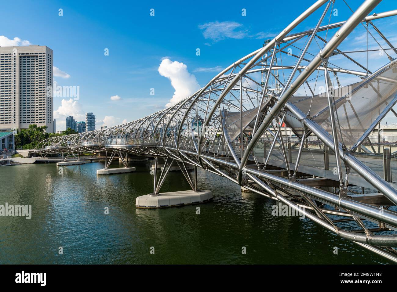 Singapore double-helix bridge Stock Photo - Alamy