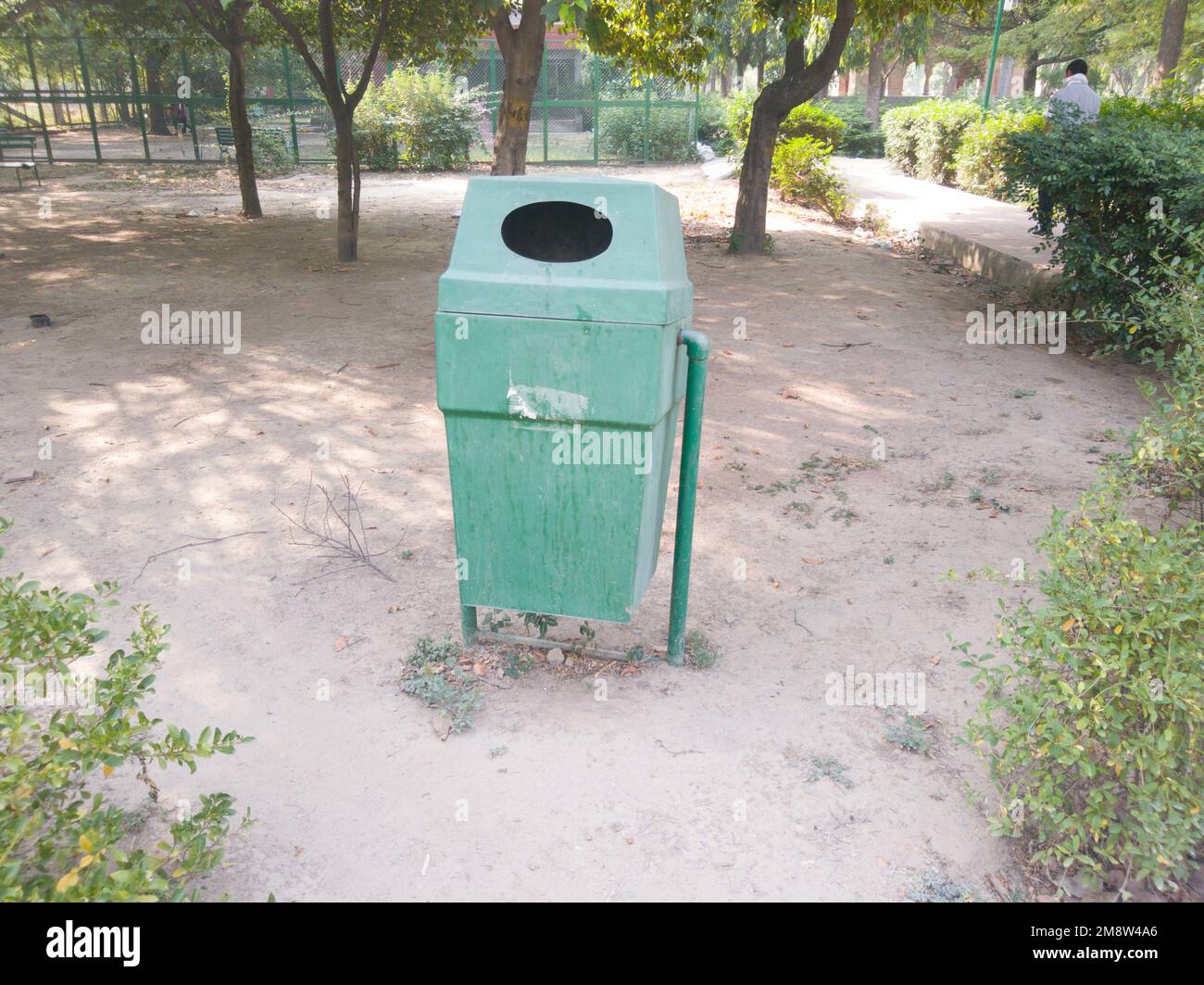Recycle dustbin hi-res stock photography and images - Alamy