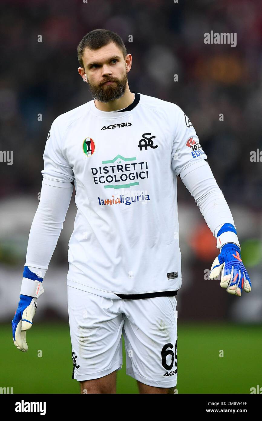 Turin, Italy. 15 January 2023. Bartlomiej Dragowski of Spezia Calcio ...