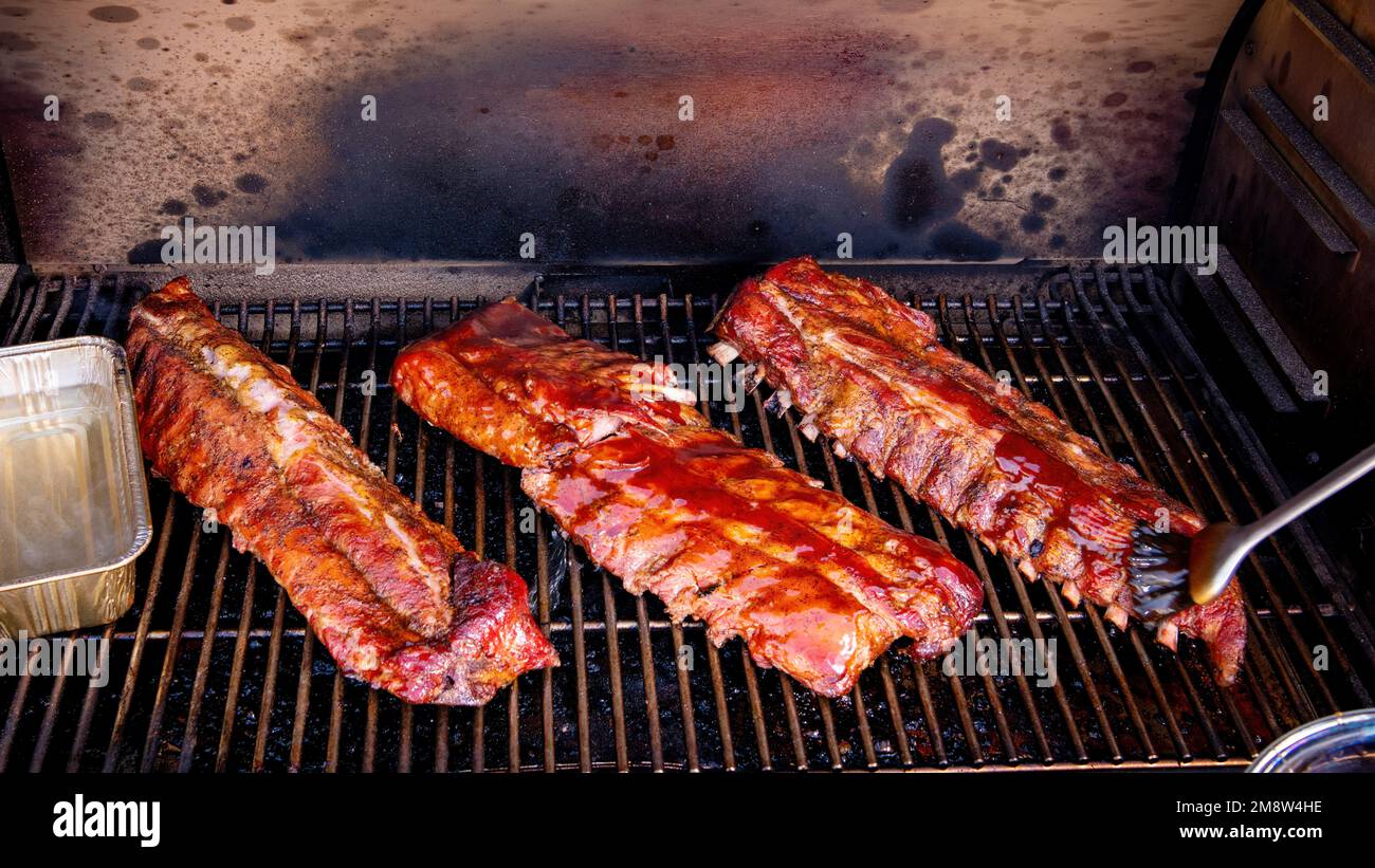 Three ribs hi-res stock photography and images - Alamy
