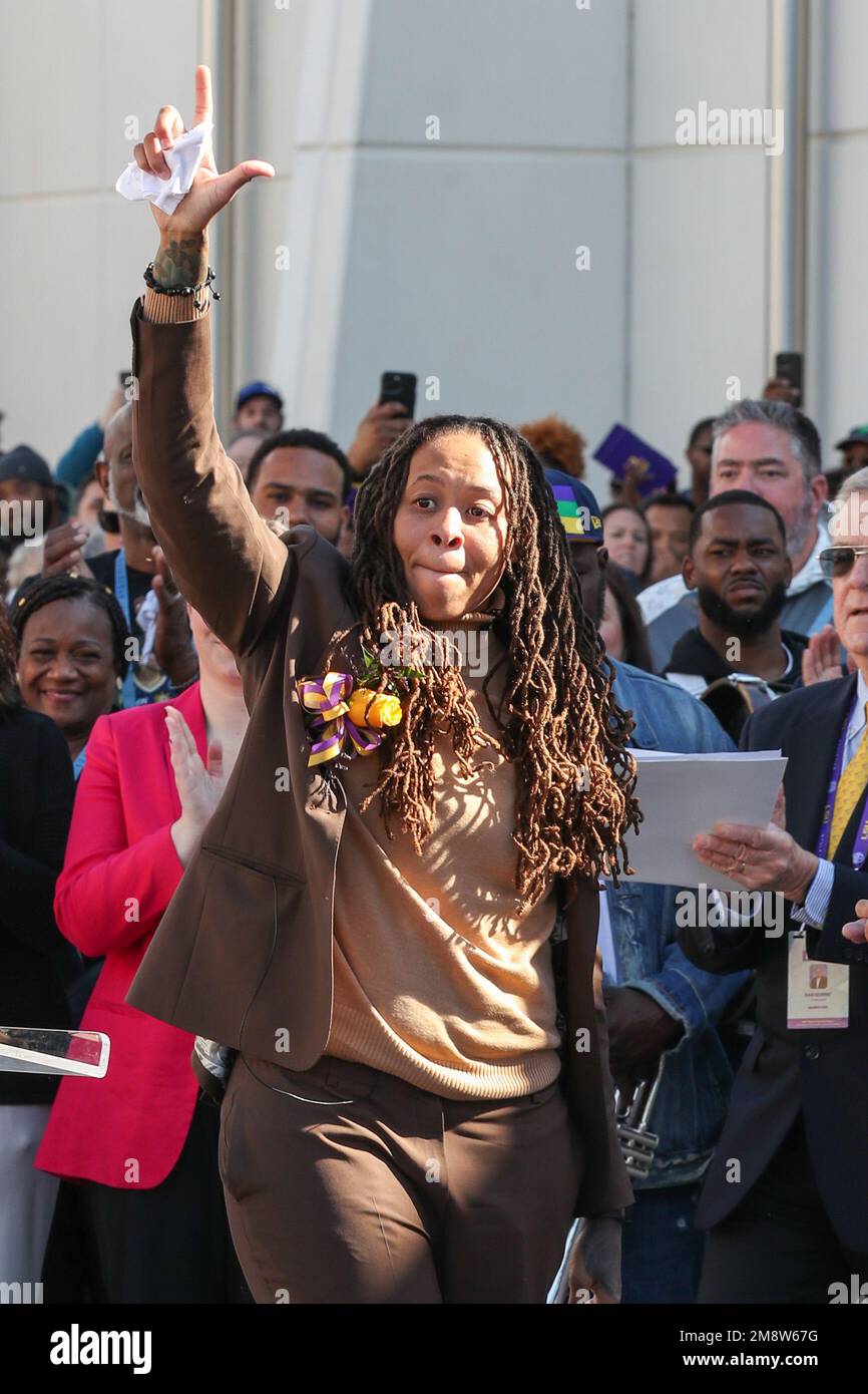 Baton Rouge, LA, USA. 15th Jan, 2023. Seimone Augustus speaks to the ...