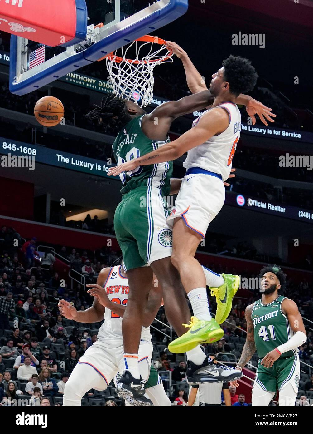 Detroit Pistons center Isaiah Stewart (28) blocks a shot by New York ...