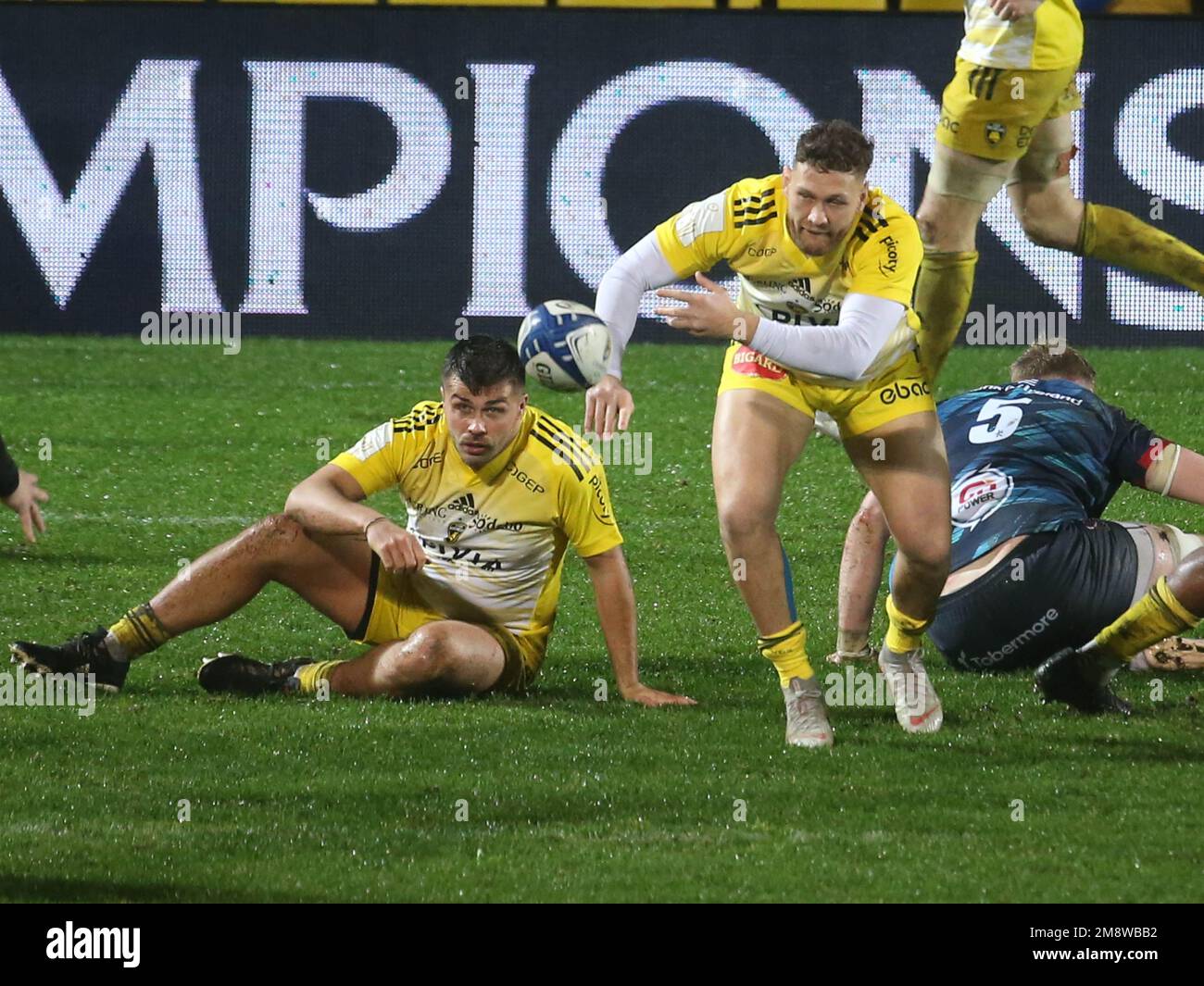 Tawera kerr barlow champions cup hi-res stock photography and images ...