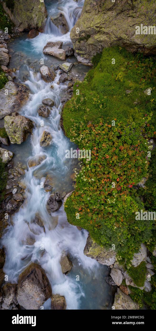 Stream from above hi-res stock photography and images - Alamy