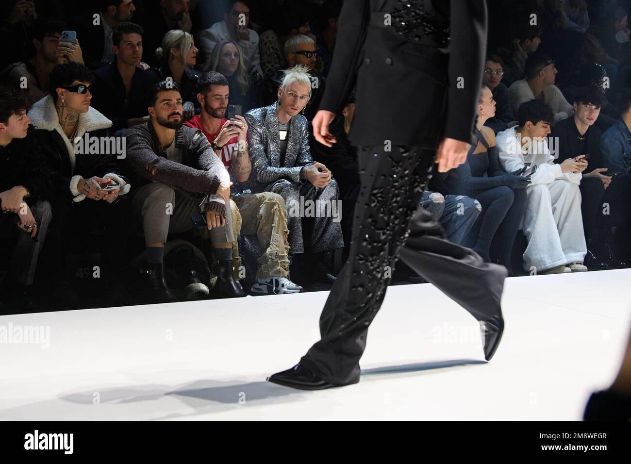 Tony Effe , Mariano Di Vaio , Pelayo Diaz , Machine Gun Kelly Milan ...