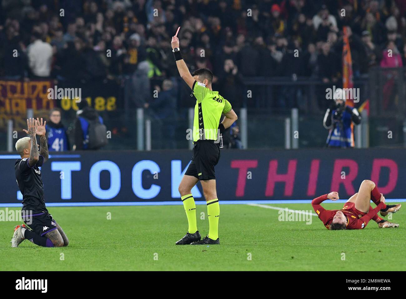 Referee dodo hi-res stock photography and images - Alamy