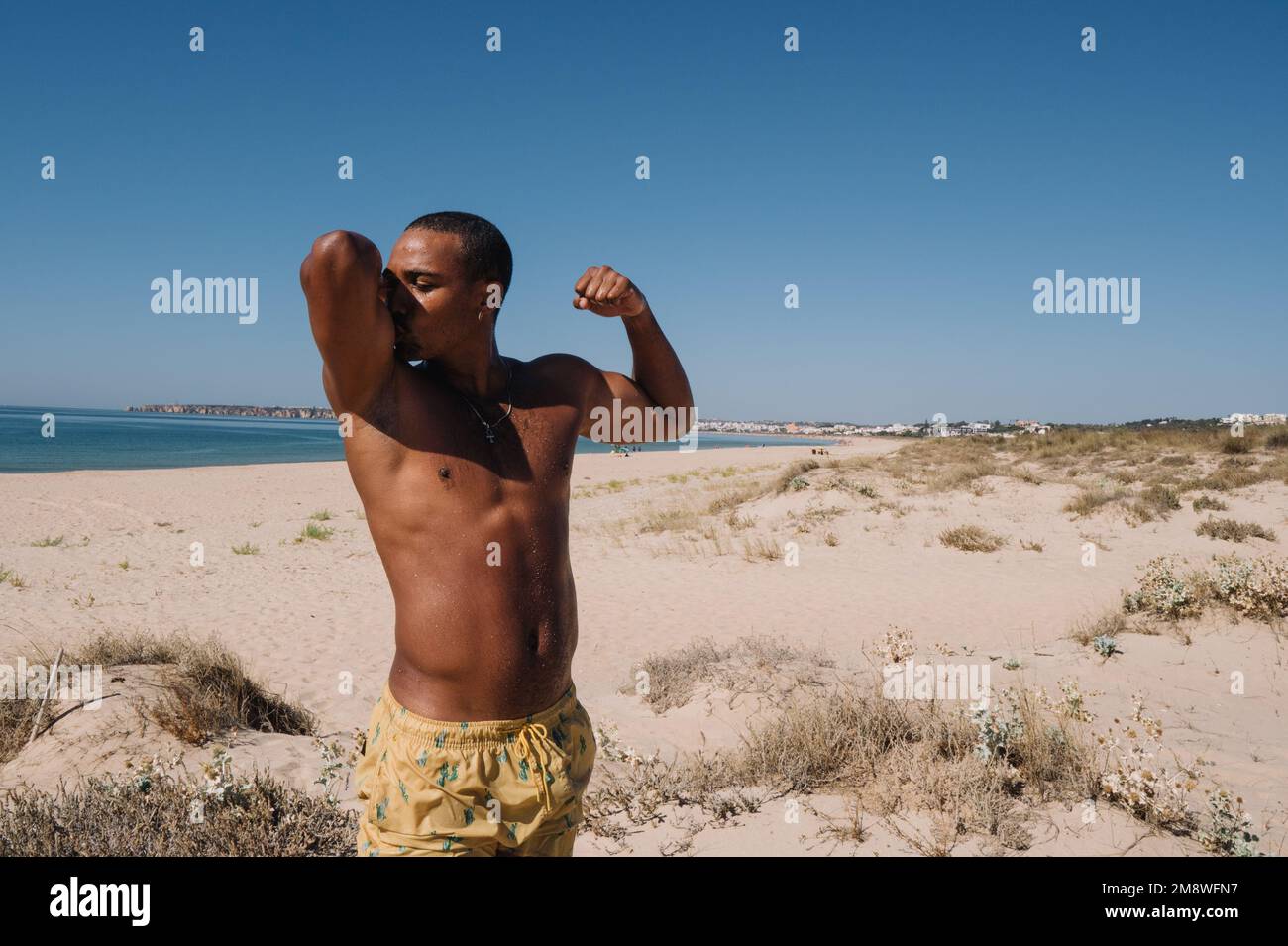 Strong boy hi-res stock photography and images - Alamy