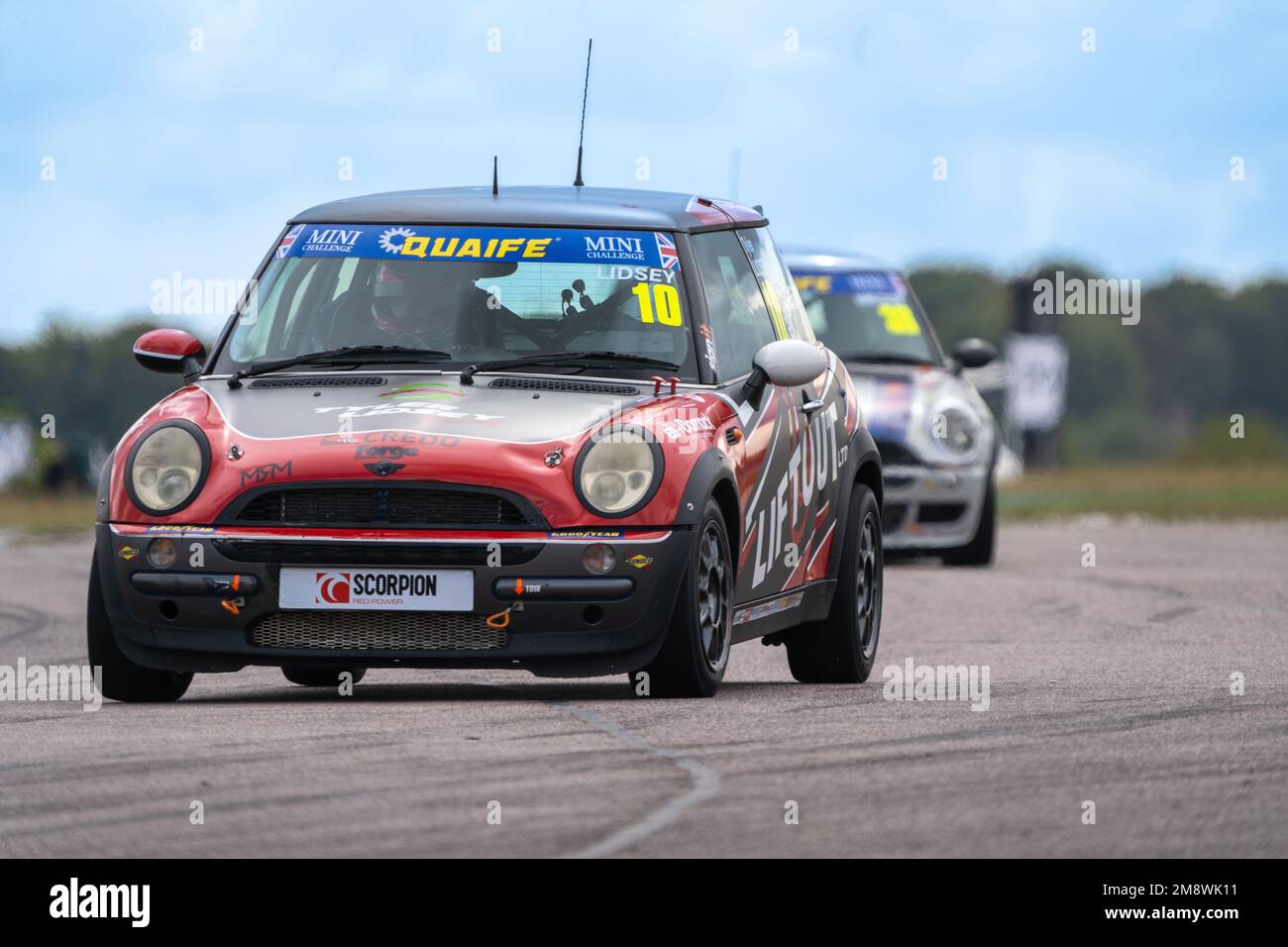 Quaife mini challenge thruxton race 1 hi-res stock photography and ...