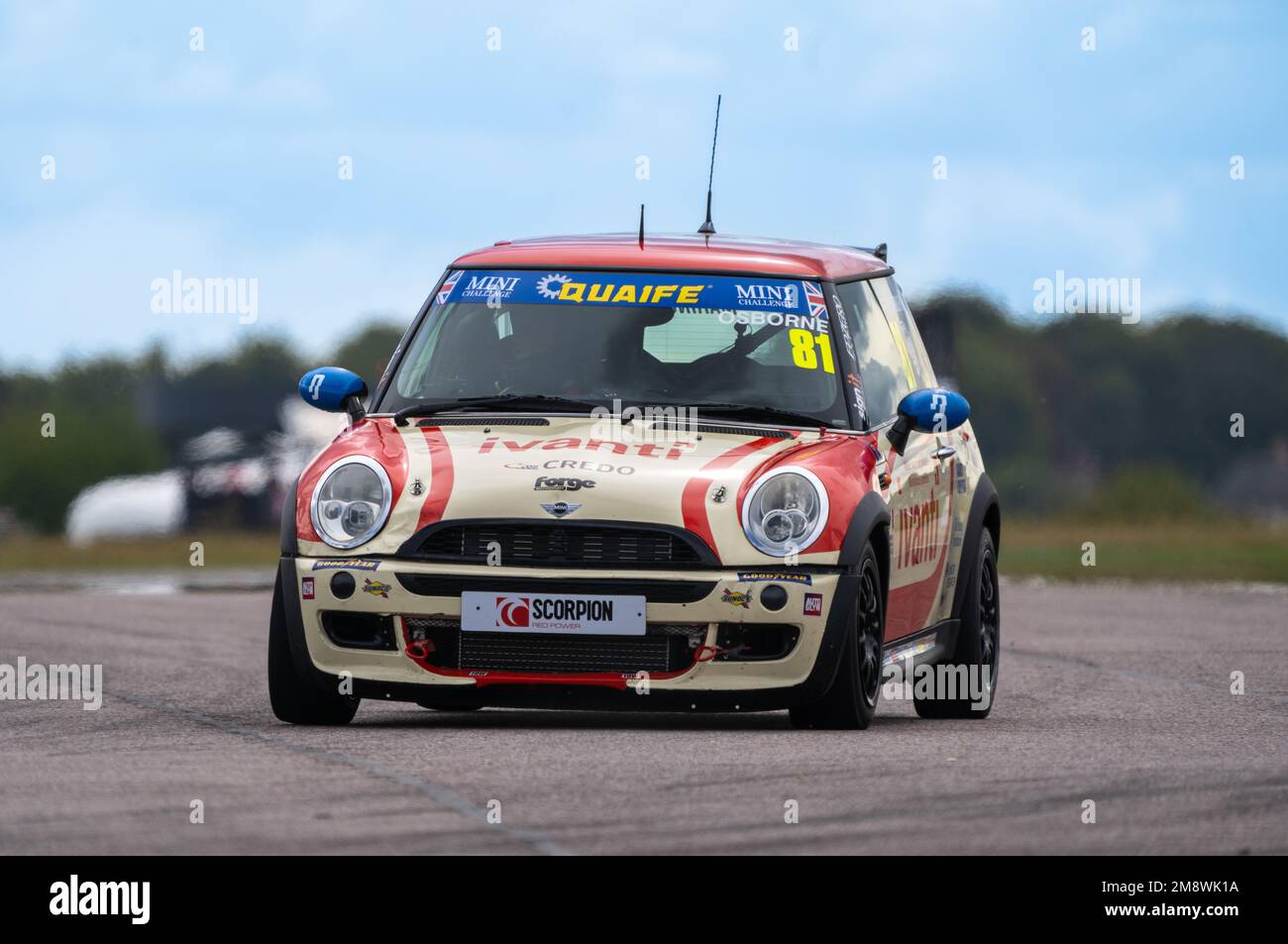 Quaife mini challenge thruxton race 1 hi-res stock photography and ...